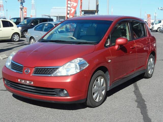 2007 NISSAN TIIDA - Premium compact hatchback wine red color car ...