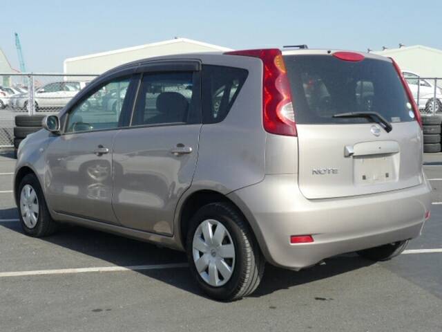 nissan note reverse camera