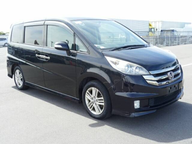 2009 HONDA STEPWAGON - Cool looking ! Two(2) Power Doors ! | Ref No ...