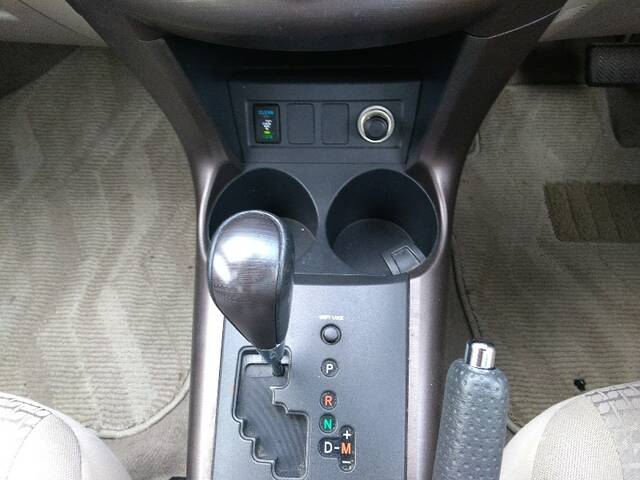 2008 TOYOTA VANGUARD - SUV with a wide interior and cool outlook ...