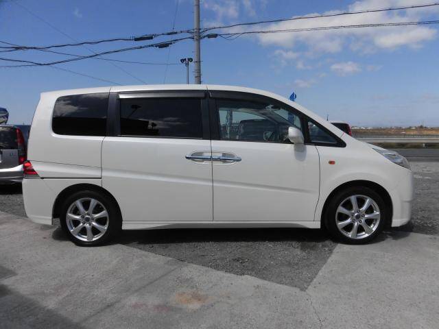 2005 HONDA STEPWAGON | Ref No.0120013091 | Used Cars for Sale ...