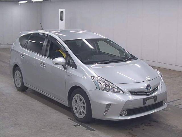 2014 TOYOTA PRIUS ALPHA | Ref No.0120279564 | Used Cars for Sale ...