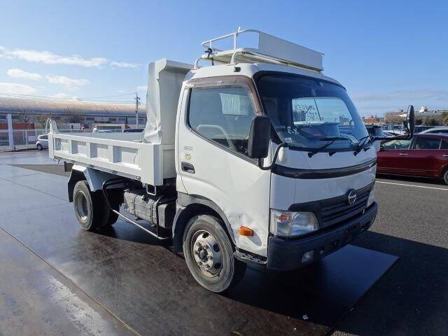 2010 HINO DUTRO | Ref No.0120326750 | Used Cars for Sale | PicknBuy24.com