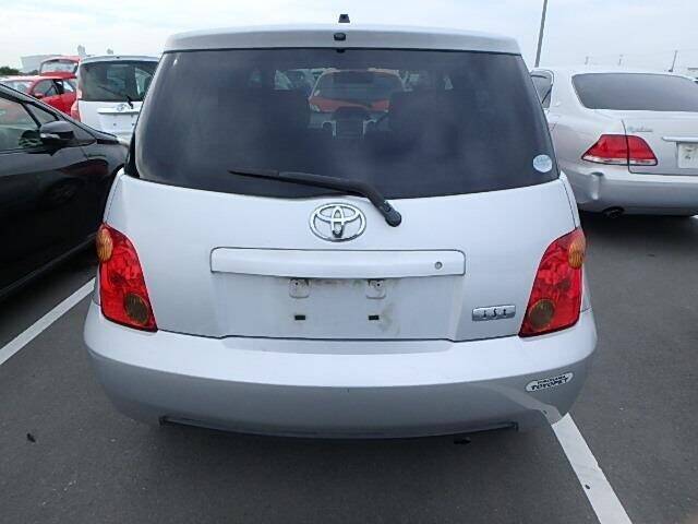 2004 TOYOTA IST | Ref No.0120447003 | Used Cars for Sale | PicknBuy24.com