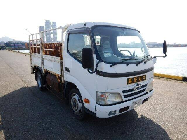 2010 HINO DUTRO | Ref No.0120539648 | Used Cars for Sale | PicknBuy24.com