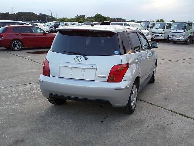 2004 TOYOTA IST | Ref No.0120578216 | Used Cars for Sale | PicknBuy24.com