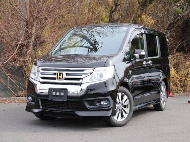 2015 HONDA STEPWAGON | Ref No.0120689182 | Used Cars for Sale ...