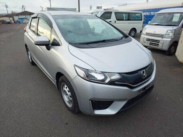 2015 HONDA FIT (JAZZ) | Ref No.0120737364 | Used Cars for Sale ...