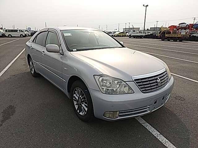 2007 TOYOTA CROWN | Ref No.0120756090 | Used Cars for Sale | PicknBuy24.com