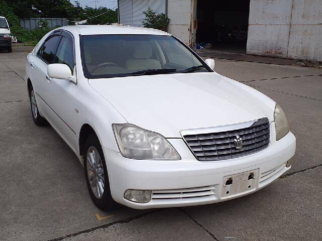 2007 TOYOTA CROWN | Ref No.0120824985 | Used Cars for Sale | PicknBuy24.com