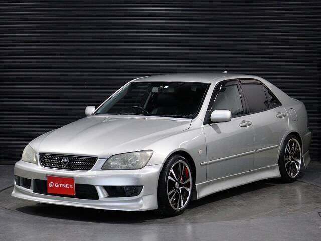 2004 TOYOTA ALTEZZA (LEXUS IS200) | Ref No.0120838975 | Used Cars for ...