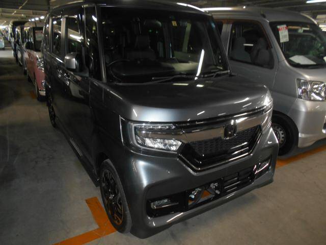 2018 HONDA N-BOX CUSTOM | Ref No.0120920443 | Used Cars for Sale | PicknBuy24.com