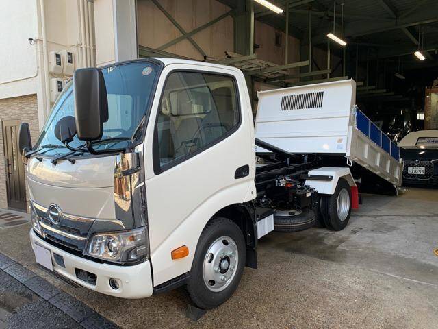 2022 HINO DUTRO | Ref No.0120927620 | Used Cars for Sale | PicknBuy24.com