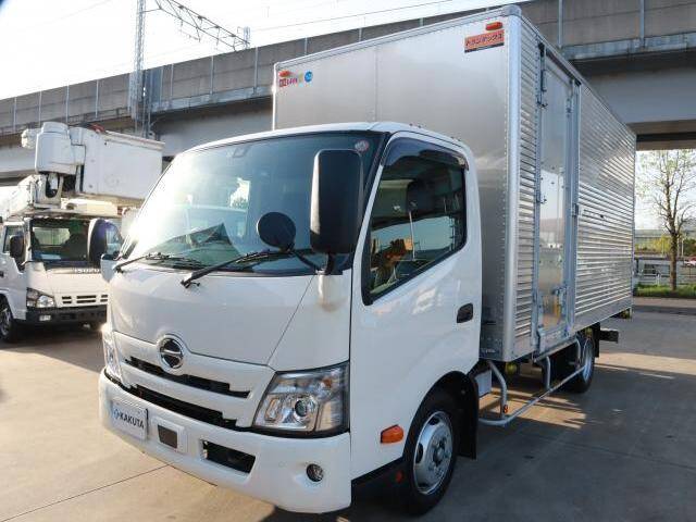 2022 HINO DUTRO | Ref No.0120948325 | Used Cars for Sale | PicknBuy24.com