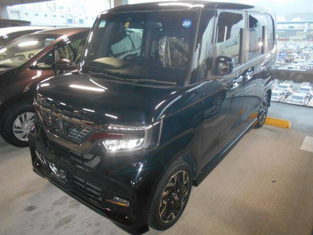 2018 HONDA N-BOX CUSTOM | Ref No.0120997564 | Used Cars for Sale | PicknBuy24.com