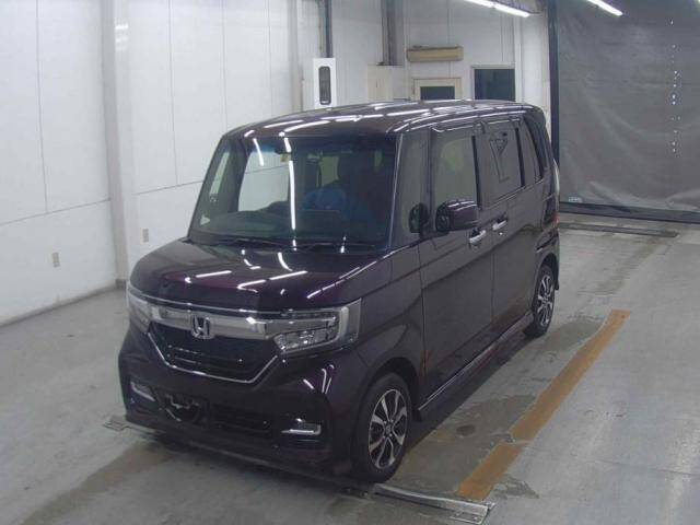 2018 HONDA N-BOX CUSTOM | Ref No.0121037261 | Used Cars for Sale | PicknBuy24.com