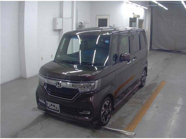 2018 HONDA N-BOX CUSTOM | Ref No.0121037448 | Used Cars for Sale | PicknBuy24.com
