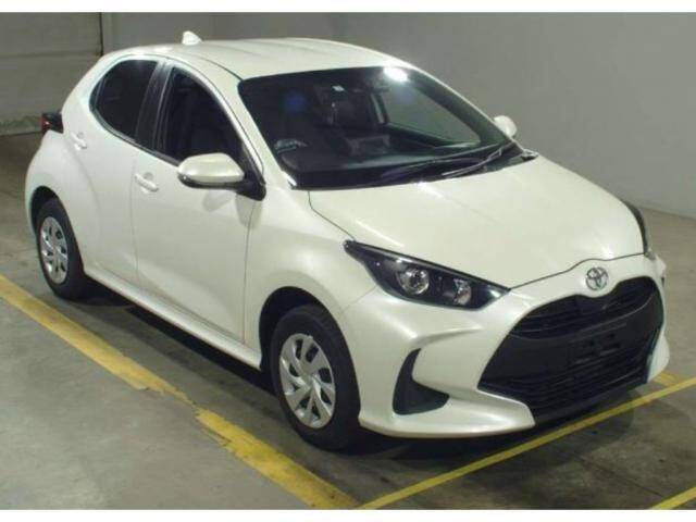 2022 TOYOTA YARIS | Ref No.0121045451 | Used Cars for Sale | PicknBuy24.com
