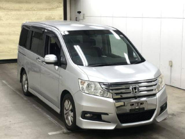 2011 HONDA STEPWAGON | Ref No.0121077674 | Used Cars for Sale ...