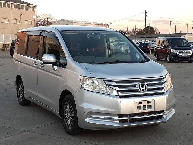 2012 HONDA STEPWAGON | Ref No.0121105918 | Used Cars for Sale ...
