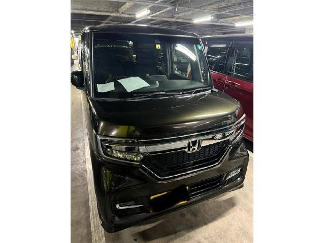 2018 HONDA N-BOX CUSTOM | Ref No.0121349968 | Used Cars for Sale | PicknBuy24.com
