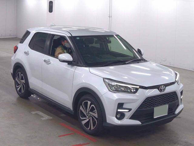 2021 TOYOTA RAIZE | Ref No.0121451693 | Used Cars for Sale | PicknBuy24.com